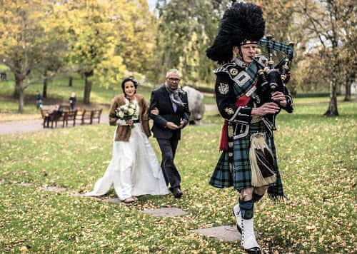 Bagpiper for Wedding Edinburgh | Wedding Piper for Hire